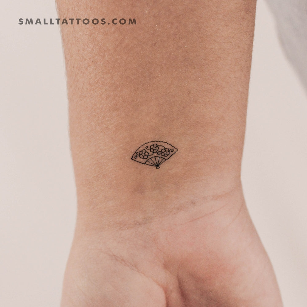 Hand Fan Temporary Tattoo (Set of 3) – Small Tattoos