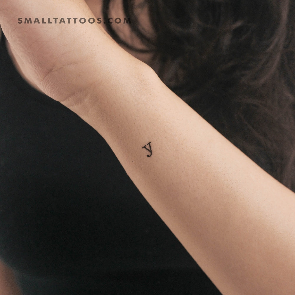 Y Lowercase Typewriter Letter Temporary Tattoo (Set of 3) – Small Tattoos