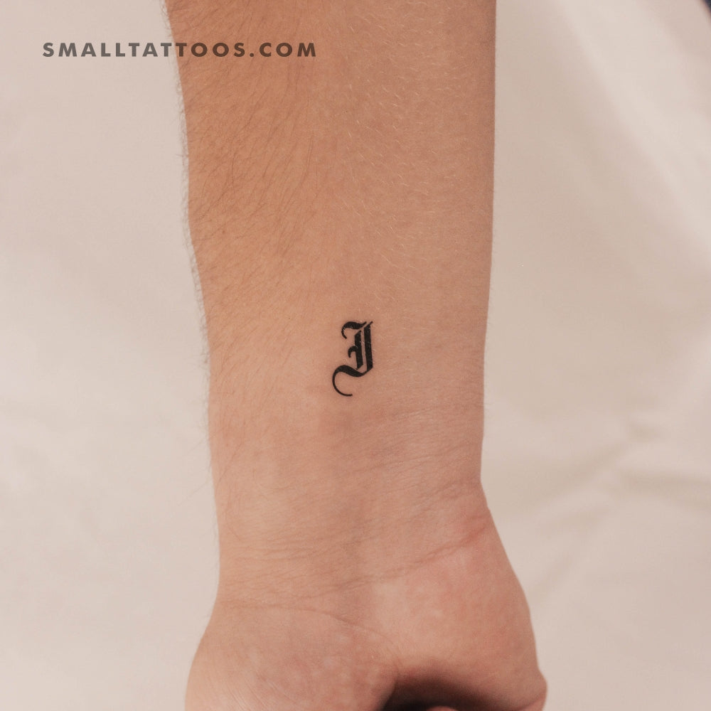 Gothic Style Uppercase I Letter Temporary Tattoo (Set of 3) – Small Tattoos