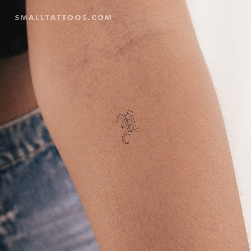 Old English U Letter Temporary Tattoo (Set of 3) – Small Tattoos