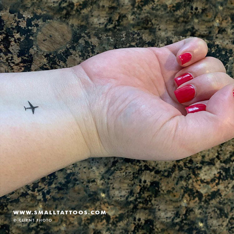 Tiny Airplane Temporary Tattoo (Set of 3) – Small Tattoos